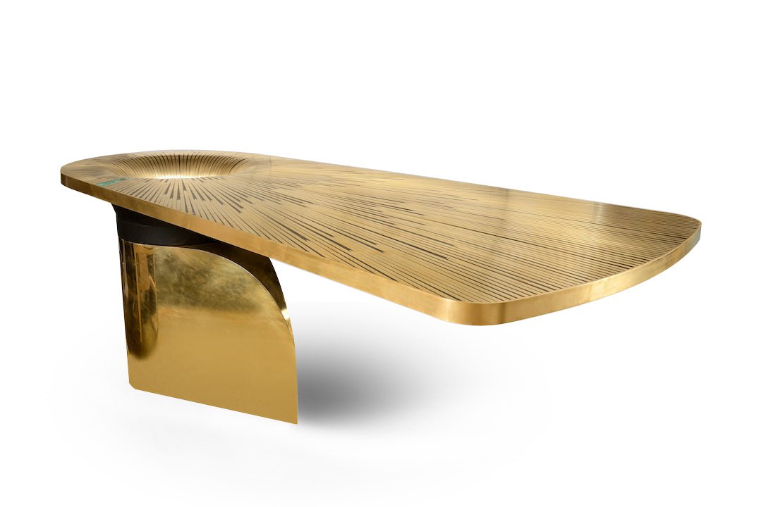 Vortex Dinning Table | GRANADA | Discover Your Inner Explorer